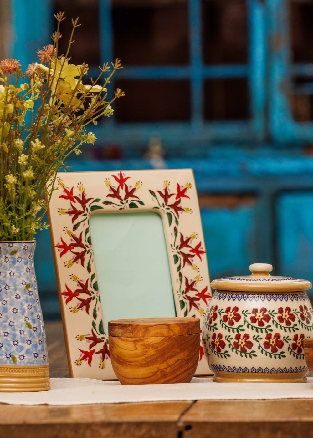 Nicholas Mosse Handcrafted Irish Table and Giftware Pottery